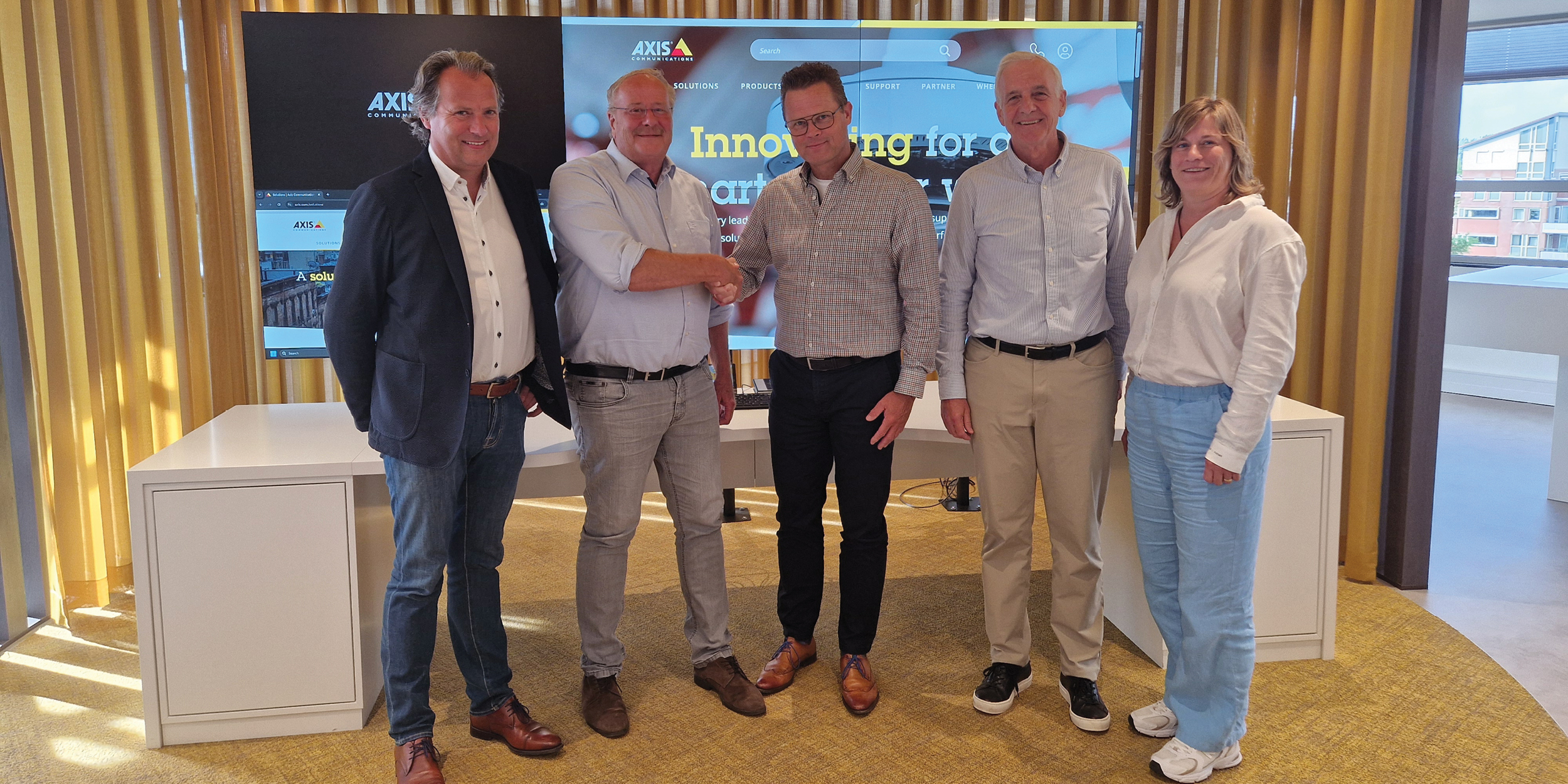 SmartSD nieuwe distributeur voor Axis Communications in de Benelux ...