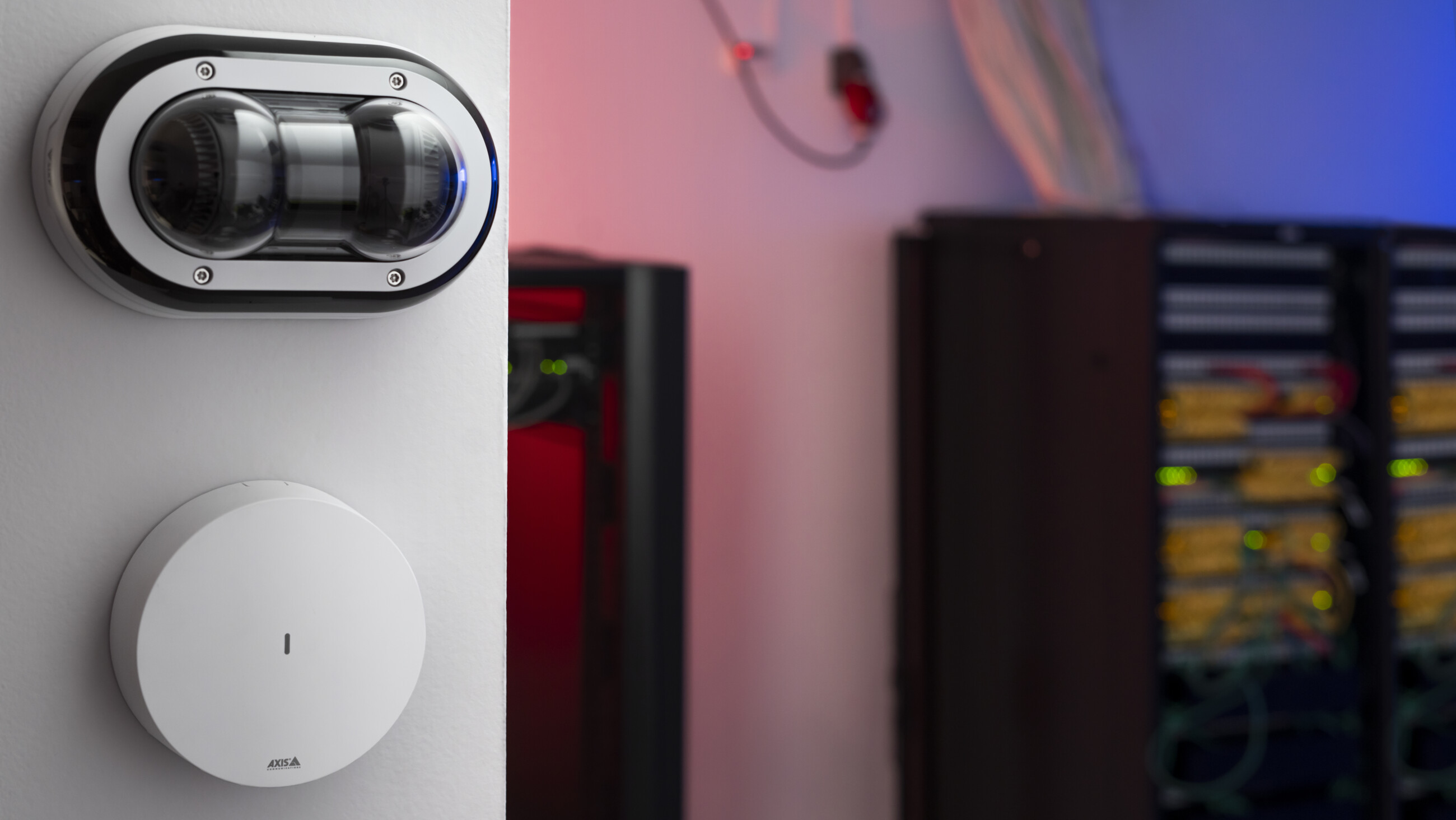 How indoor air quality sensors play a critical role in data centers ...