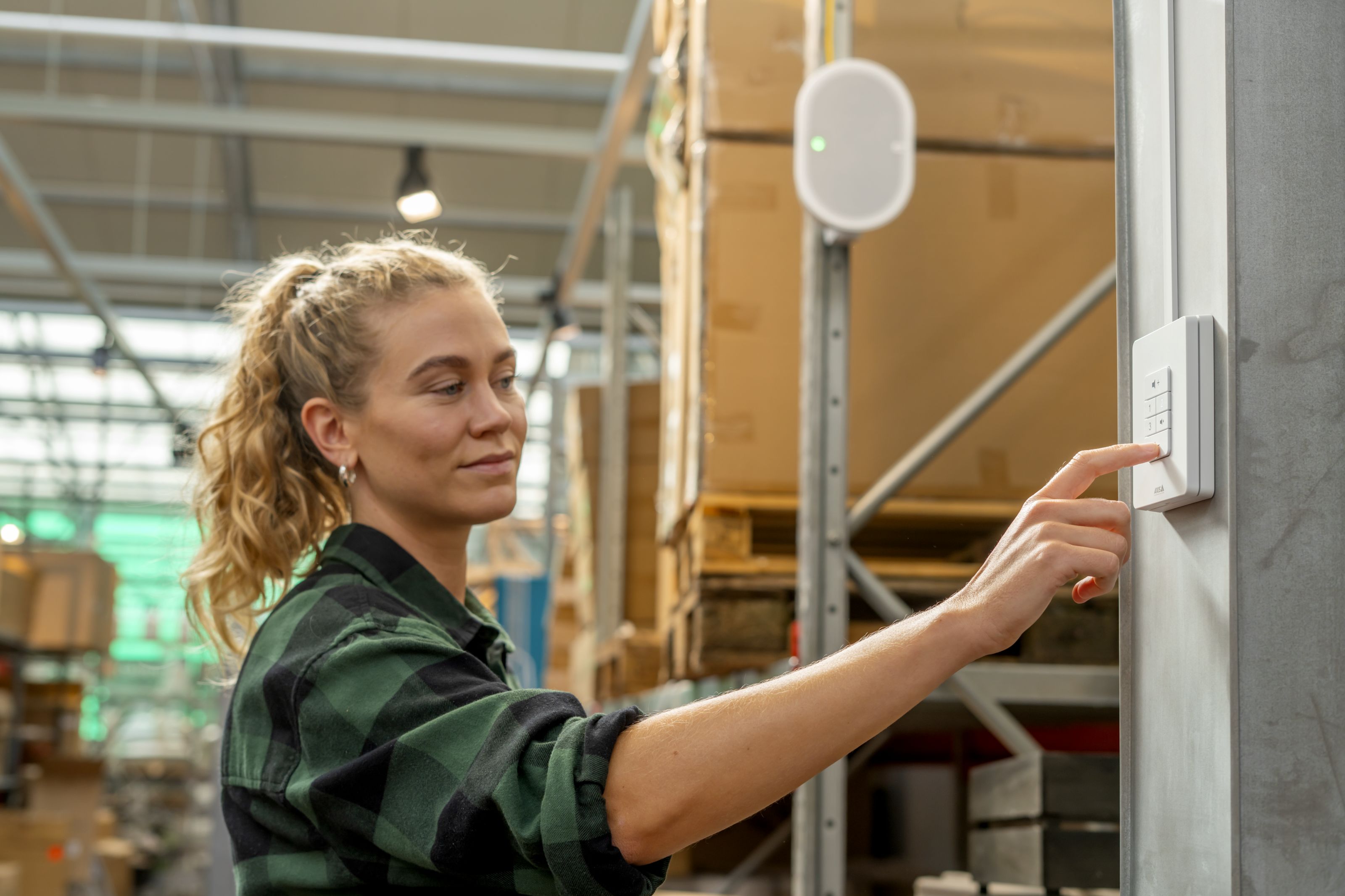 Best practices for warehouse PA systems + top 3 benefits