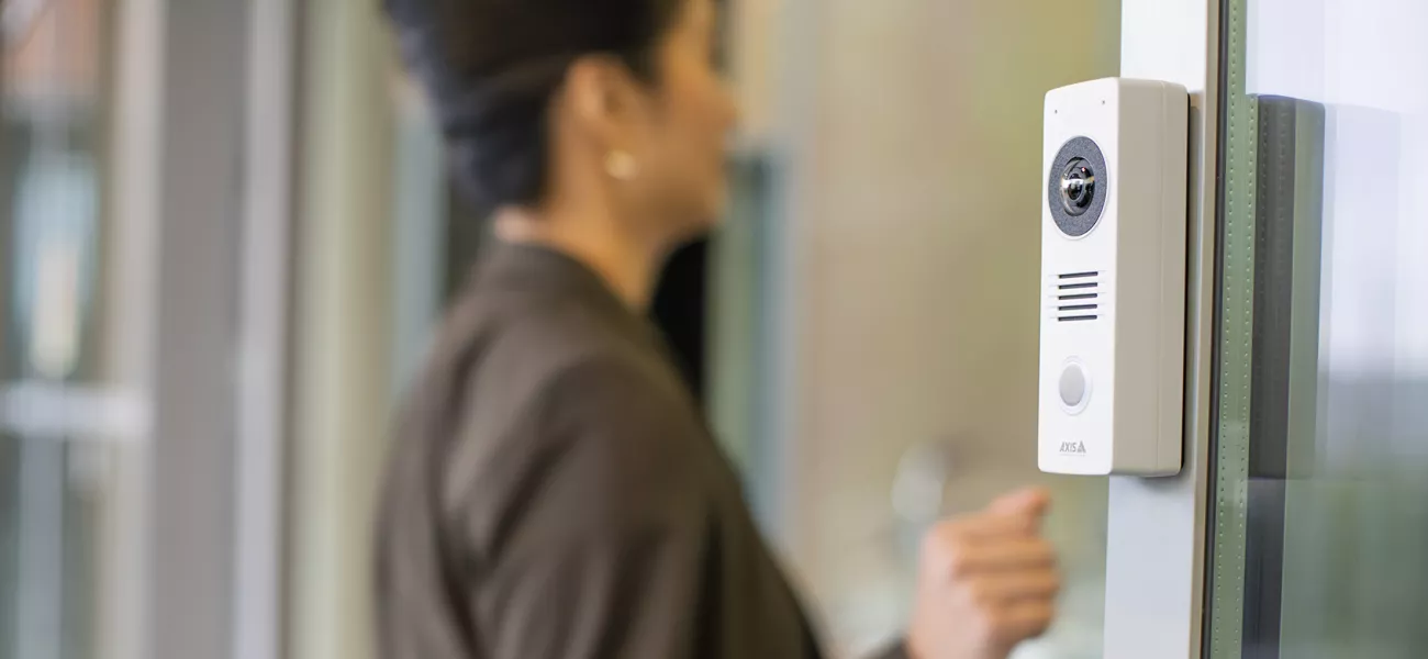 Outdoor-ready intercom offers powerful door security and easy ...