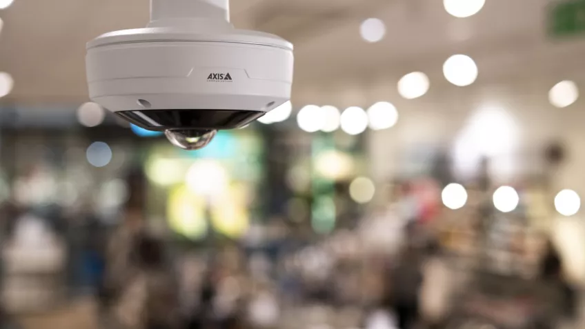 Panoramic cameras deliver outstanding images and complete 360° overview ...